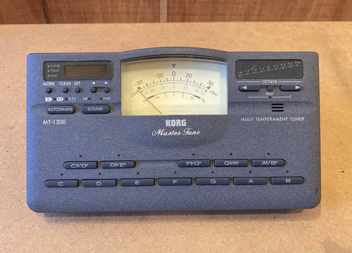 【やや傷や汚れあり】[SKh-P33]動作OK! KORG/コルグ チューナー Master Tune/マスターチューン MT-1200 ...