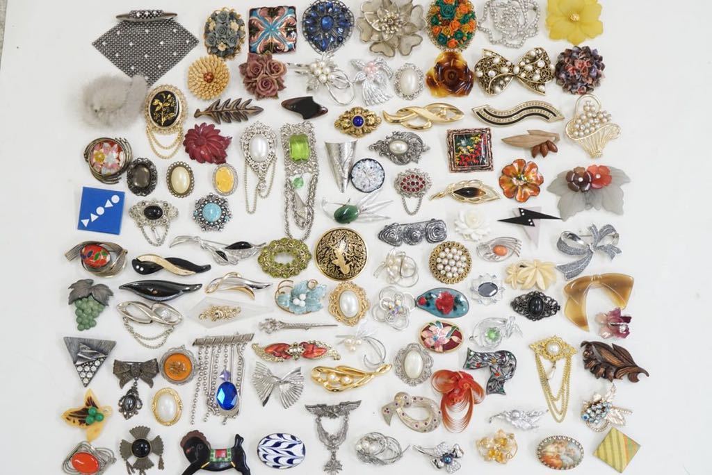 【やや傷や汚れあり】E213 ジャンク含む ヴィンテージ ブローチ 100点セット アクセサリー アンティーク 大量 まとめて おまとめ まとめ売り ビンテージ 色々の落札情報詳細 ...