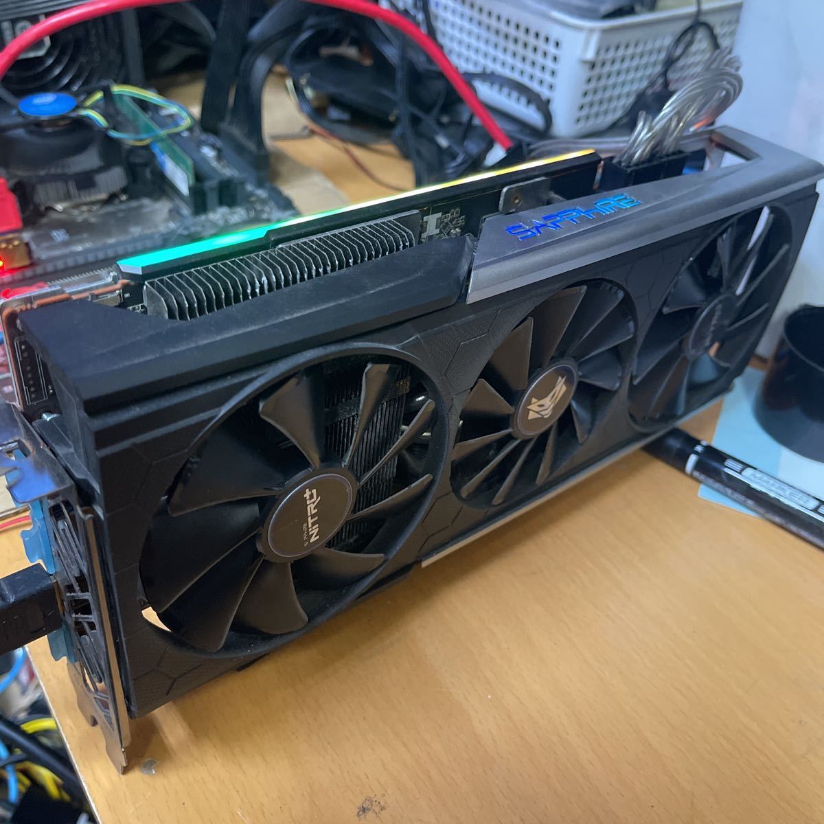 【目立った傷や汚れなし】現状品 RX5700 XT 8GB 動作品07の落札情報詳細 - ヤフオク落札価格検索 オークフリー