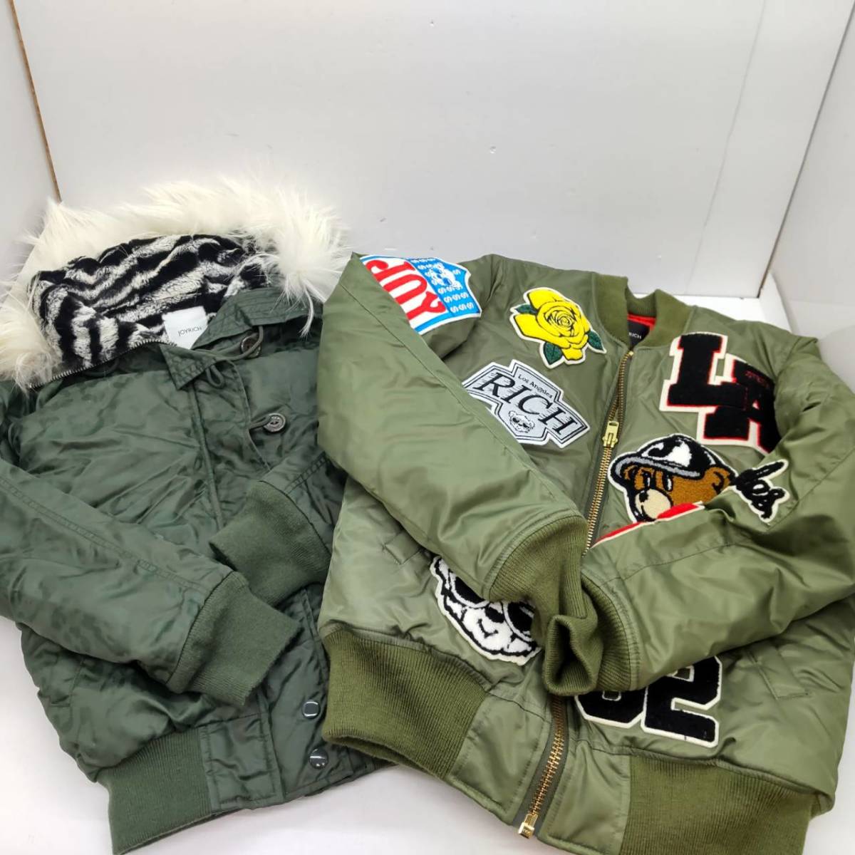 【やや傷や汚れあり】No.8873【レディース ジャケット】 JOYRICH ジョイリッチ 2点 セット MA-1 フライトジャケット/ファーフード付きジャケット 中古品 の落札情報詳細 ...