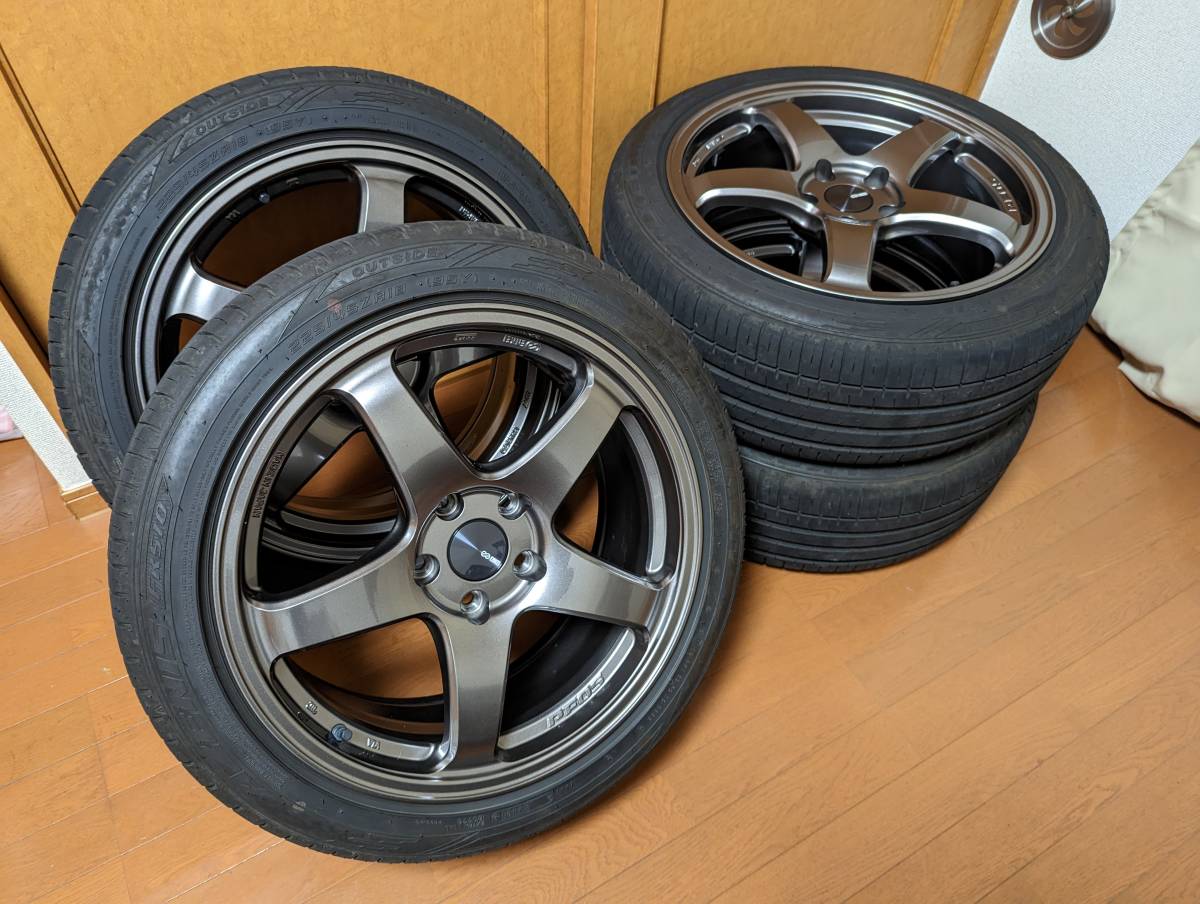 【目立った傷や汚れなし】【4本セット】ENKEI PF05 ダークシルバー 18インチ 8J ＋45 FALKEN AZENIS FK510 225/45ZR18 95Y XL レヴォーグ ...