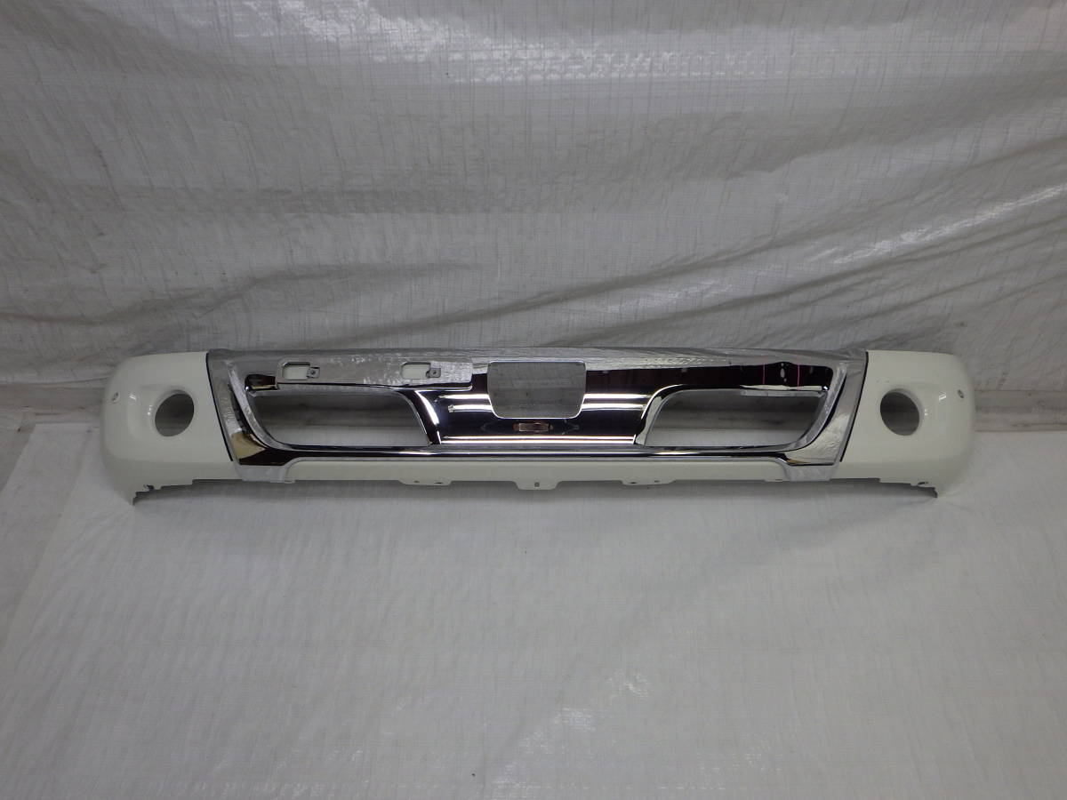 【未使用】トヨタ タコマ 4WD / 2WD 2001～2004 フロント バンパー ロア リップ スポイラー 53901-AD030 ...