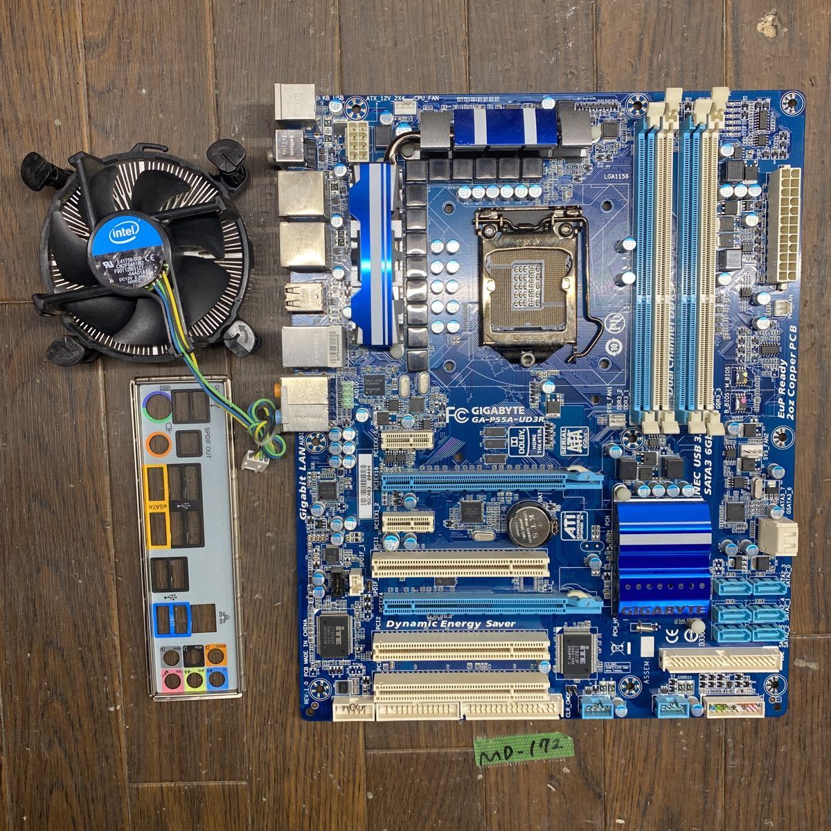 【傷や汚れあり】MD-172 激安 マザーボード GIGABYTE GA-P55A-UD3R LGA1156 BIOS立ち上がり確認済み ...