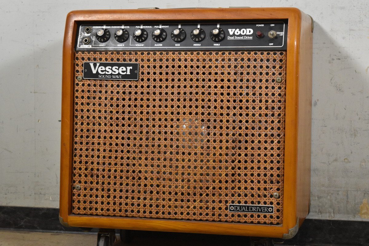 【傷や汚れあり】ELK Vesser Dual Sound Driver V60D ギターアンプ コンボの落札情報詳細 - Yahoo ...