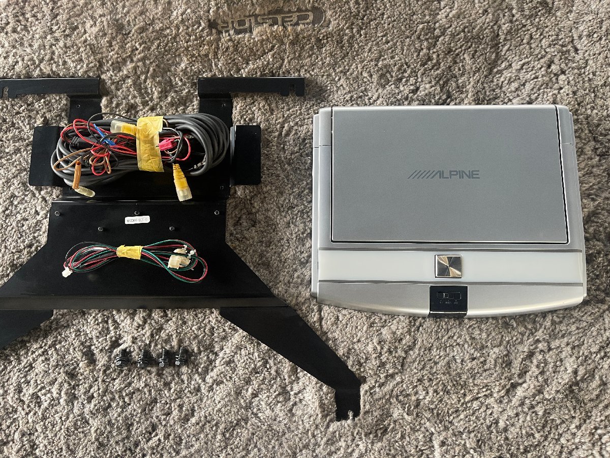 【やや傷や汚れあり】ALPINE アルパイン TMX-R2200-MG 10.2inch WVGA液晶 リアビジョン フリップダウンモニター ...
