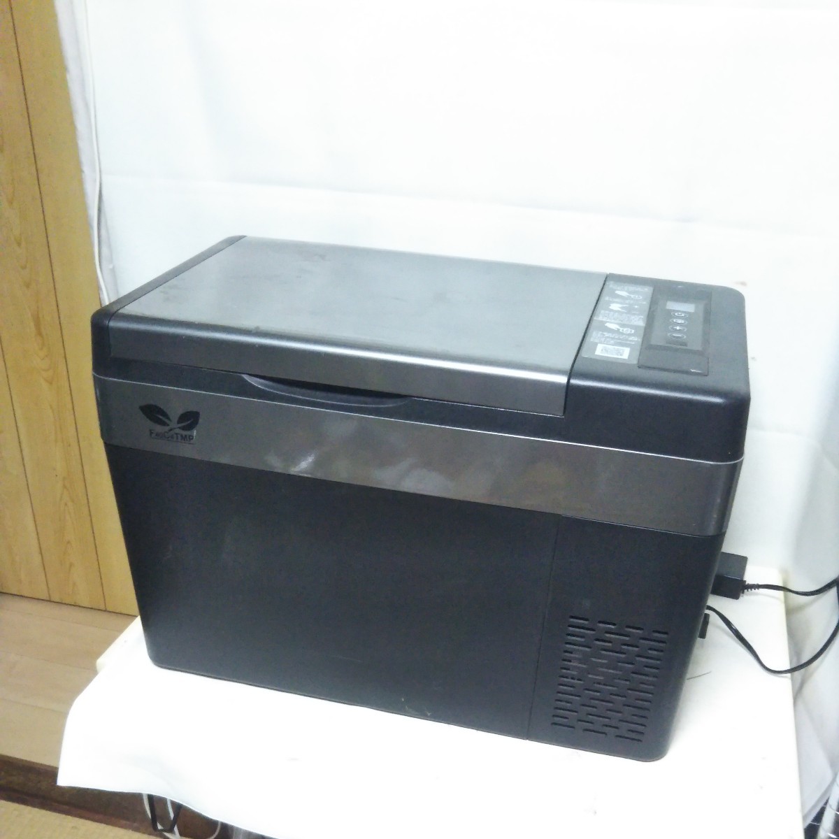 【傷や汚れあり】送料無料(TVM1572)F40C4TMP 車載冷蔵庫 CR28 28L・22℃～10℃ 12V/24V DC 45W キャンプ 車中泊 防災 ポータブルの落札情報詳細 ...