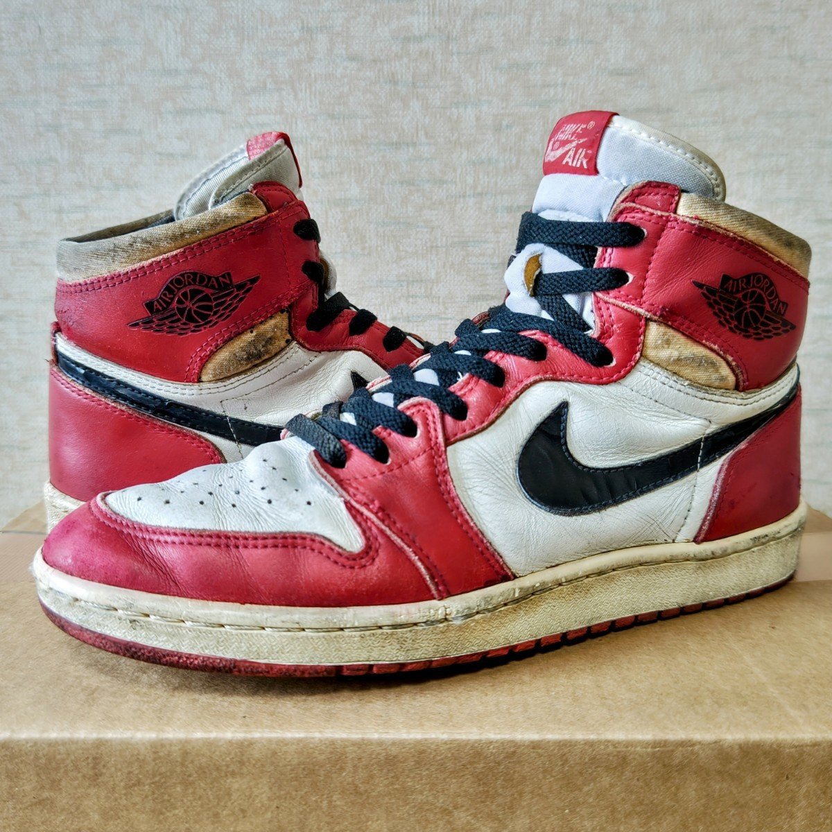 【全体的に状態が悪い】NIKE AIR JORDAN 1 HIGH オリジナル シカゴ 1985年製 29cm US11 エアジョーダン1CHICAGO OG ゴールデンサイズ AJ1 85 ...