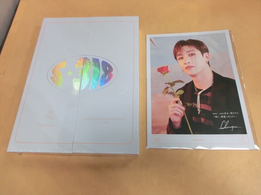 【未使用】T【ア3-95】【60サイズ】 未開封/Stray Kids JAPAN SEASON'S GREETINGS 2023 S-318 ...