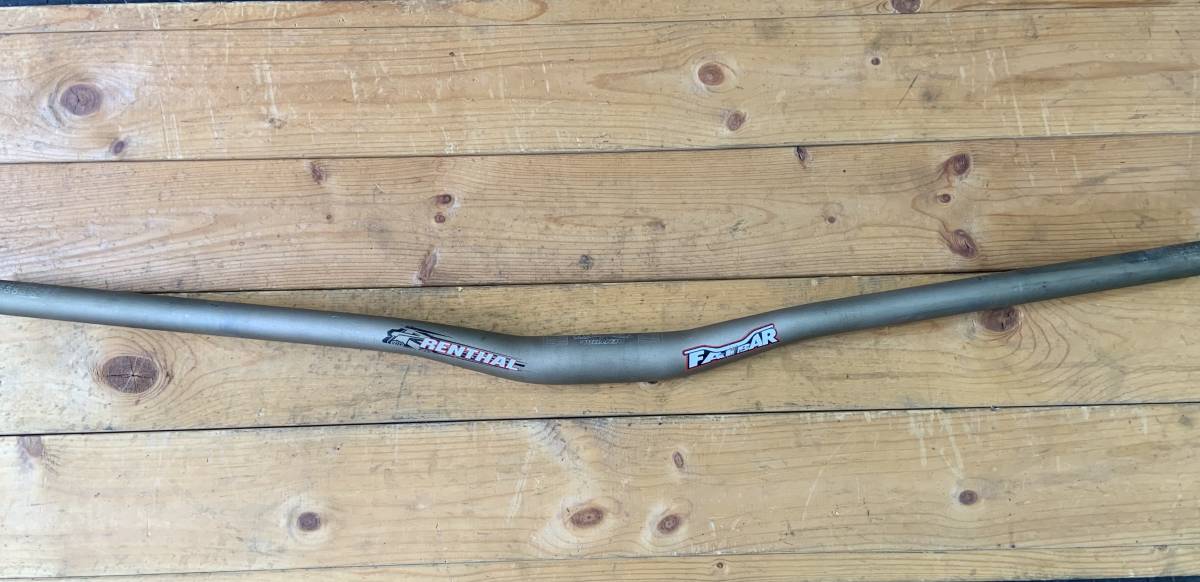 【目立った傷や汚れなし】RENTHAL FATBAR CARBON 40mm Rise BAR 31.8φ/800㎜ の落札情報詳細 ...