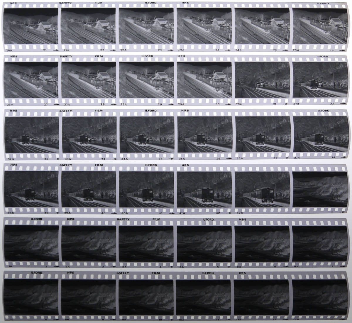 【やや傷や汚れあり】古い鉄道写真 ネガフィルム 『S58.3.13 吾妻駅を行く5794、5795 etc.』DF5056 DF5018 昭和 電車 田舎 線路 081803の落札情報詳細 ...