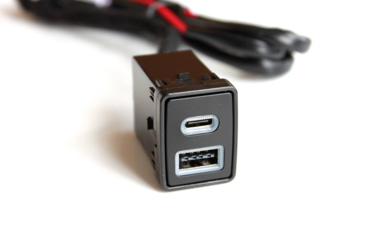 【未使用】日産用 USB/USB-C充電ポートスイッチ T32エクストレイル前期後期/C27セレナ/ノートE12/ジュークF15/リーフ日産B ...