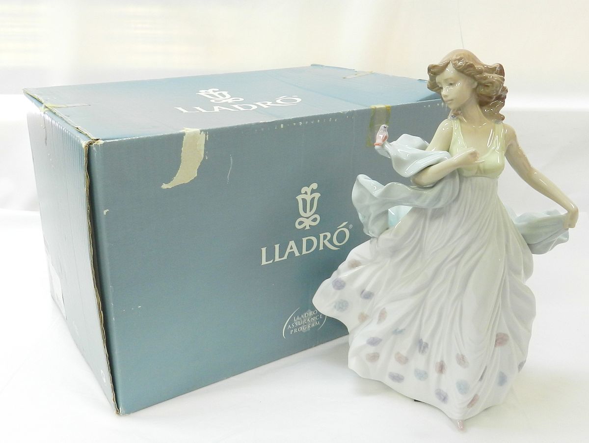 【やや傷や汚れあり】1000円スタート フィギュリン LLADRO リヤドロ 6193 夏のセレナーデ 箱付き 女性 乙女 陶磁器人形 西洋陶磁 置物 9 D217の落札情報詳細 ...