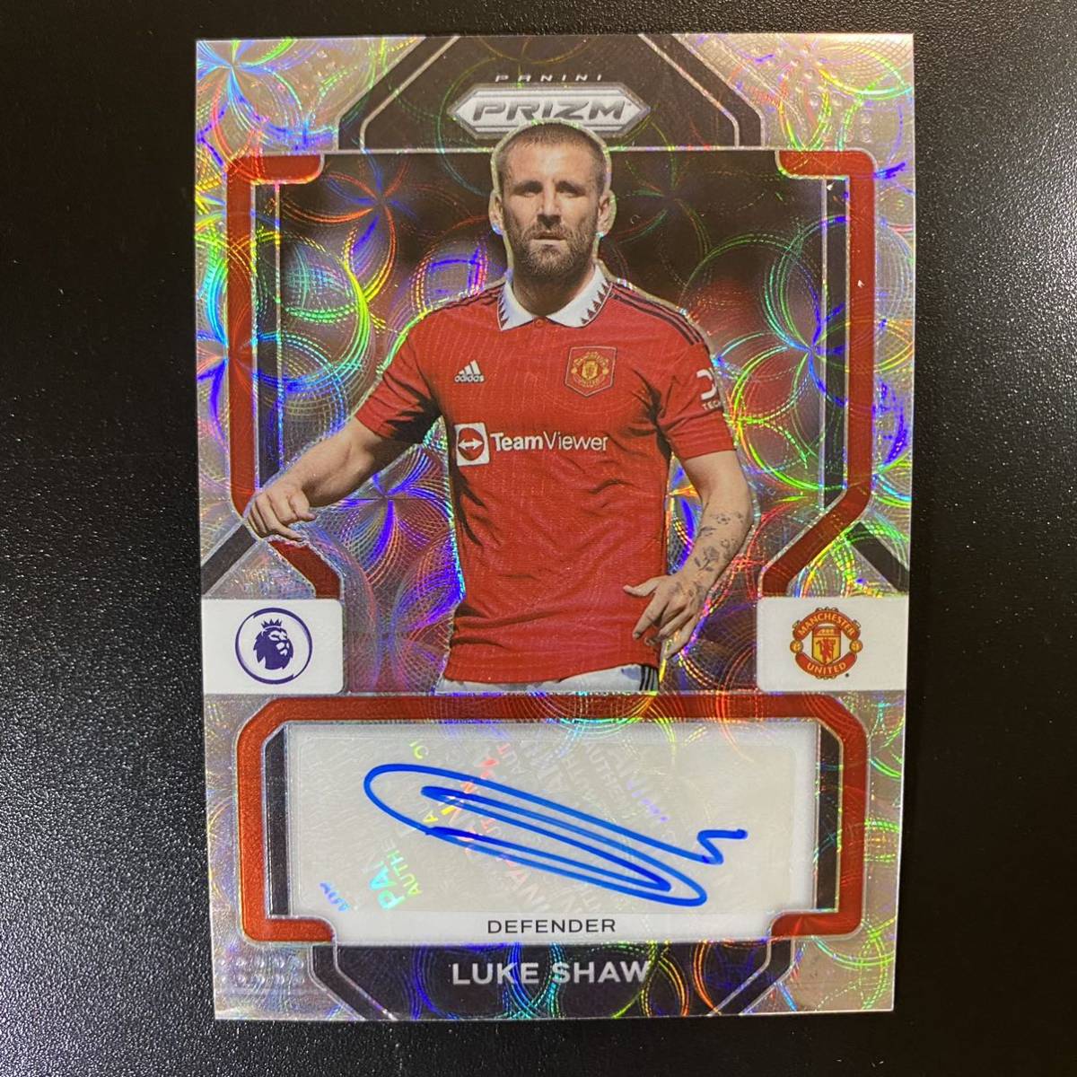 【目立った傷や汚れなし】2022-23 Prizm EPL Luke Shaw Silver Choice Autograph ...