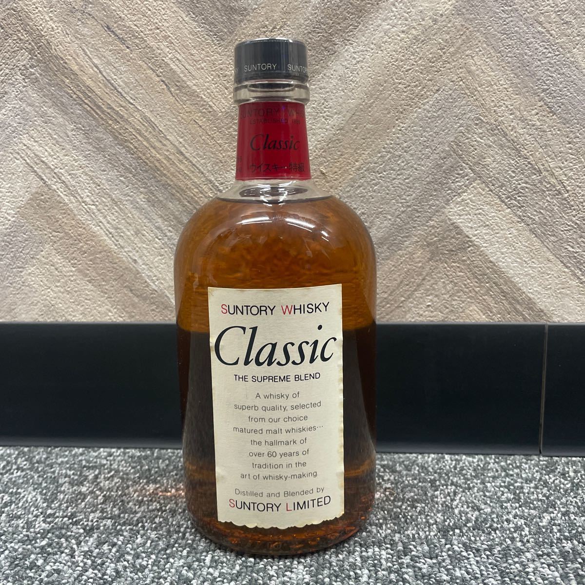 【未使用】SUNTORY WHISKY CLASSIC サントリー ウイスキー クラシック 特級 古酒 700ml 43% 【a1450】の落札情報詳細 - Yahoo!オークション落札価格 ...