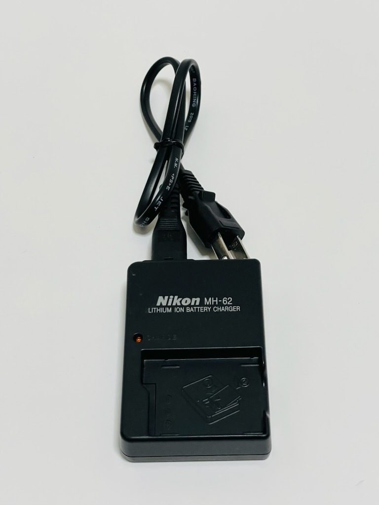 【目立った傷や汚れなし】 【動作品】 Nikon/ニコン 充電器/バッテリーチャージャー MH-62 の落札情報詳細 - Yahoo!オークション落札価格検索 オークフリー