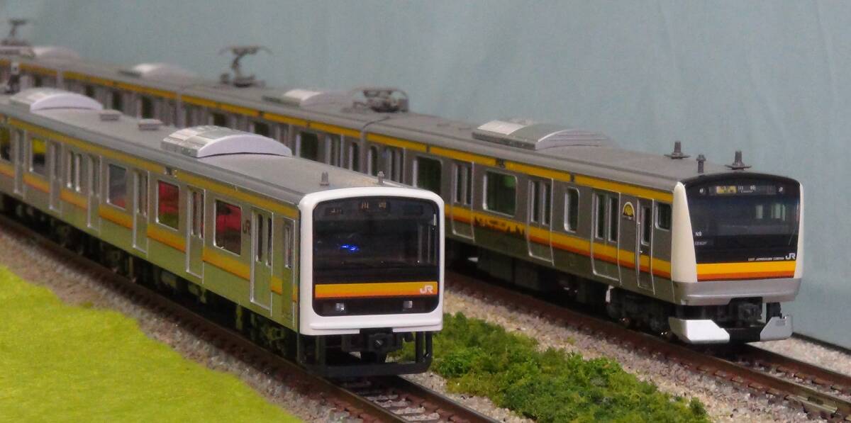 【目立った傷や汚れなし】南武線まとめ売り(新品購入品) KATO E233-8000 10-1340 & Tomix 209-2200 98973(限定品) 全車に自作LED室内灯装備の落札 ...