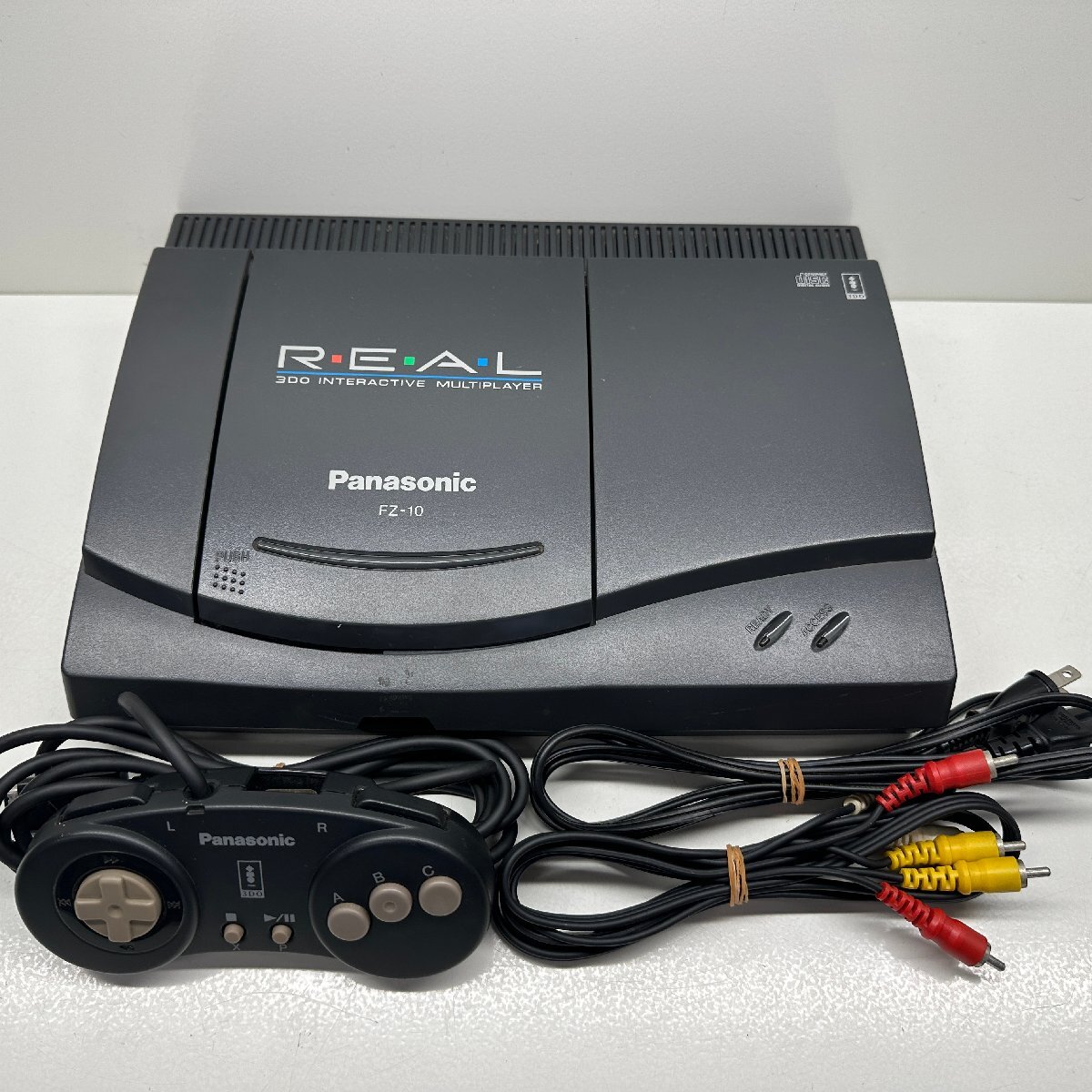 【傷や汚れあり】動作確認済 Panasonic 3DO REAL FZ-10 本体 パナソニック ゲーム機 本体 レトロゲームの落札情報詳細 - Yahoo!オークション落札価格検索 オークフリー