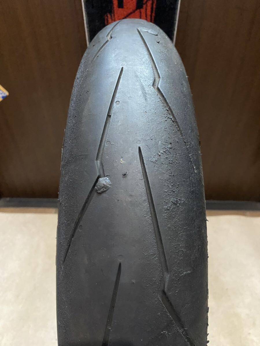 【目立った傷や汚れなし】中古MCタイヤ 2022年製造 PIRELLI DIABLO SUPERCORSA SP V3 120/70ZR17 ピレリ ディアブロ スーパーコルサ 120 70 ...