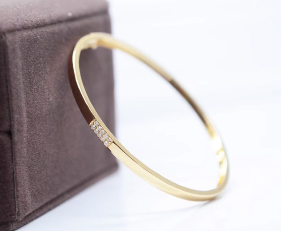 【未使用】K18 YG PG WG ダイヤモンド バングル 18K レディース シンプル 細め 華奢 ホワイトゴールド イエローゴールド ピンクゴールド 開口 ダイヤの落札情報詳細 ...