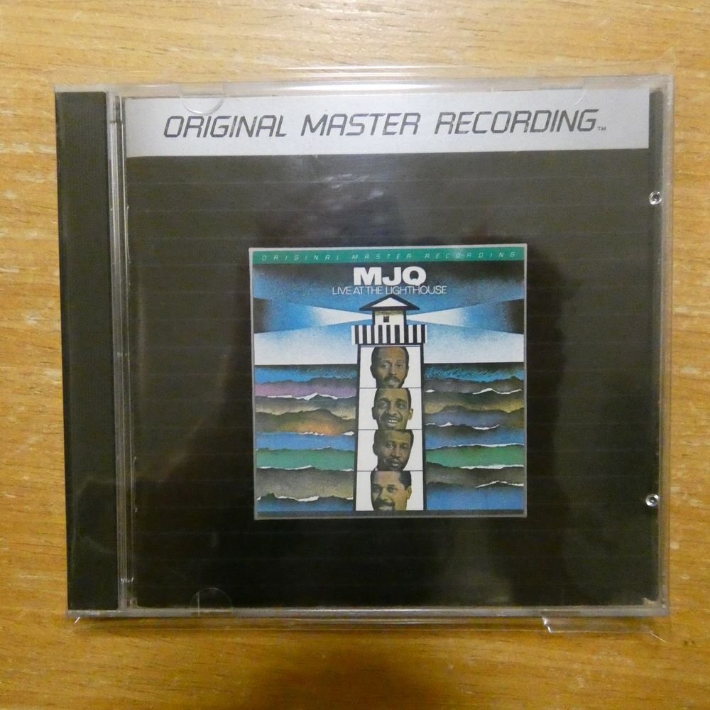 【やや傷や汚れあり】41118374;【CD/高音質MFSL盤】MJQ / LIVE AT THE LIGHTHOUSE MFCD-827の ...
