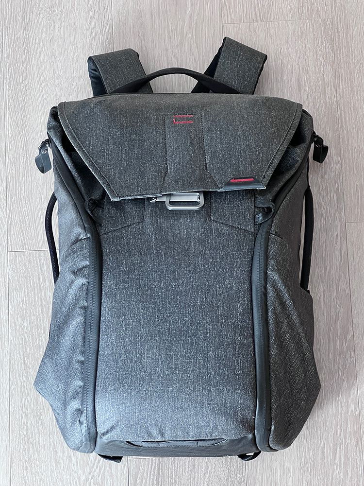【やや傷や汚れあり】 Peak Design Everyday Backpack 20L チャコール 初代（BB-20-BL-1）中古の落札情報詳細 - Yahoo!オークション落札価格検索 ...