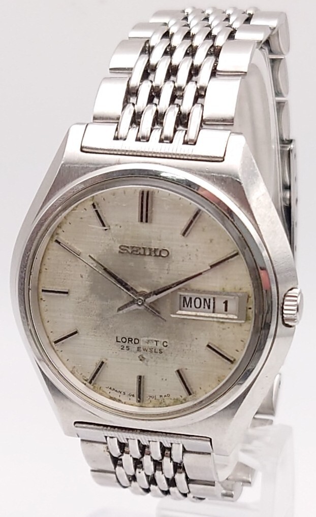 【傷や汚れあり】【K821-1】 SEIKO LORD MATIC LM 5606-7010 25JEWELS デイデイト メンズ 腕時計 SEIKOバンド ワンピースケース ヴィンテージ ...