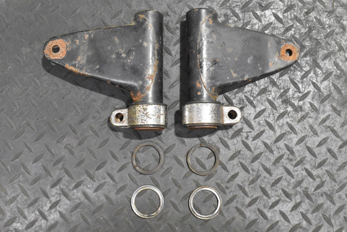 【中古】K1063 当時物 純正 350SS 初期 ライトステー 0056 検) 250SS S2 S1 S3 KH マッハの落札情報詳細 - Yahoo!オークション落札価格検索 オークフリー