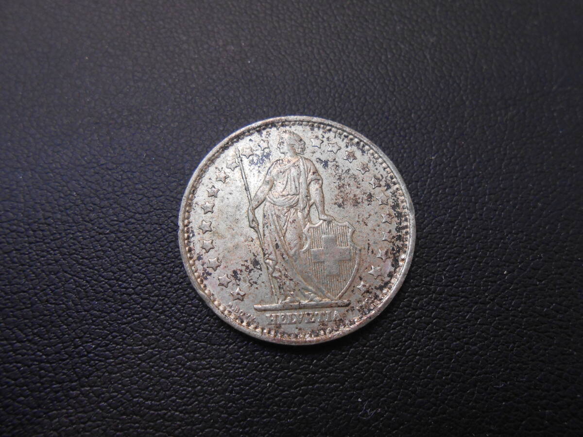 【傷や汚れあり】1195 中古品 1967 スイス 1Fr フラン 銀貨 世界コイン 古銭 貨幣 硬貨 銀貨 金貨 銅貨 アンティーク レトロ 量目：約5.0g 直径：約2.3cmの落札情報 ...