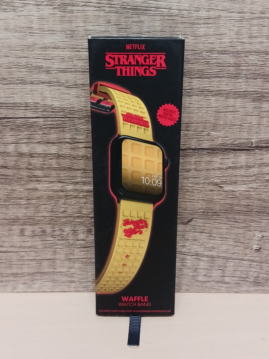 【未使用】y020714k MobyFox Stranger Things ワッフル 3D Apple watch バンド スマートウォッチ ...