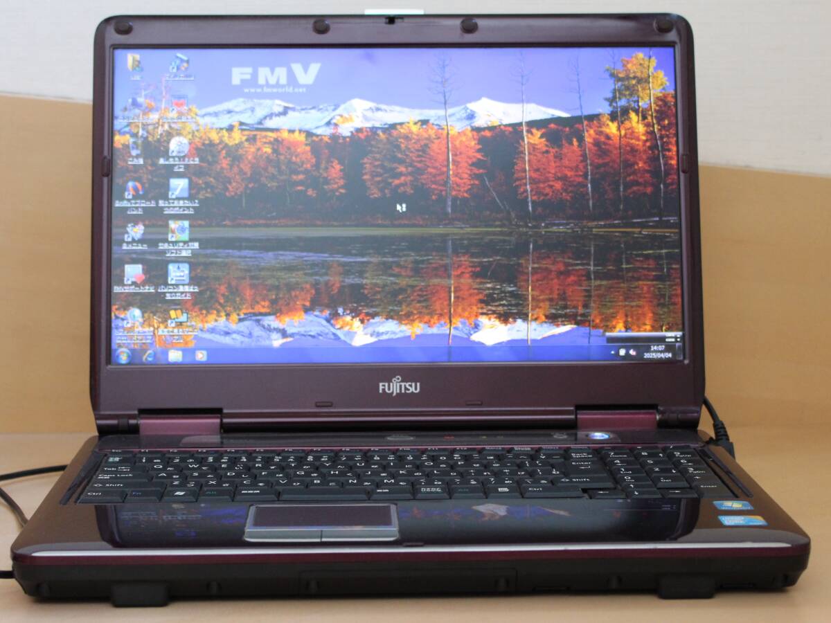 【目立った傷や汚れなし】FUJITSU FMV-BIBLO NF NF/E50 FMVNFE50C Windows 7 リカバリありの落札情報詳細 - Yahoo!オークション落札価格検索 ...