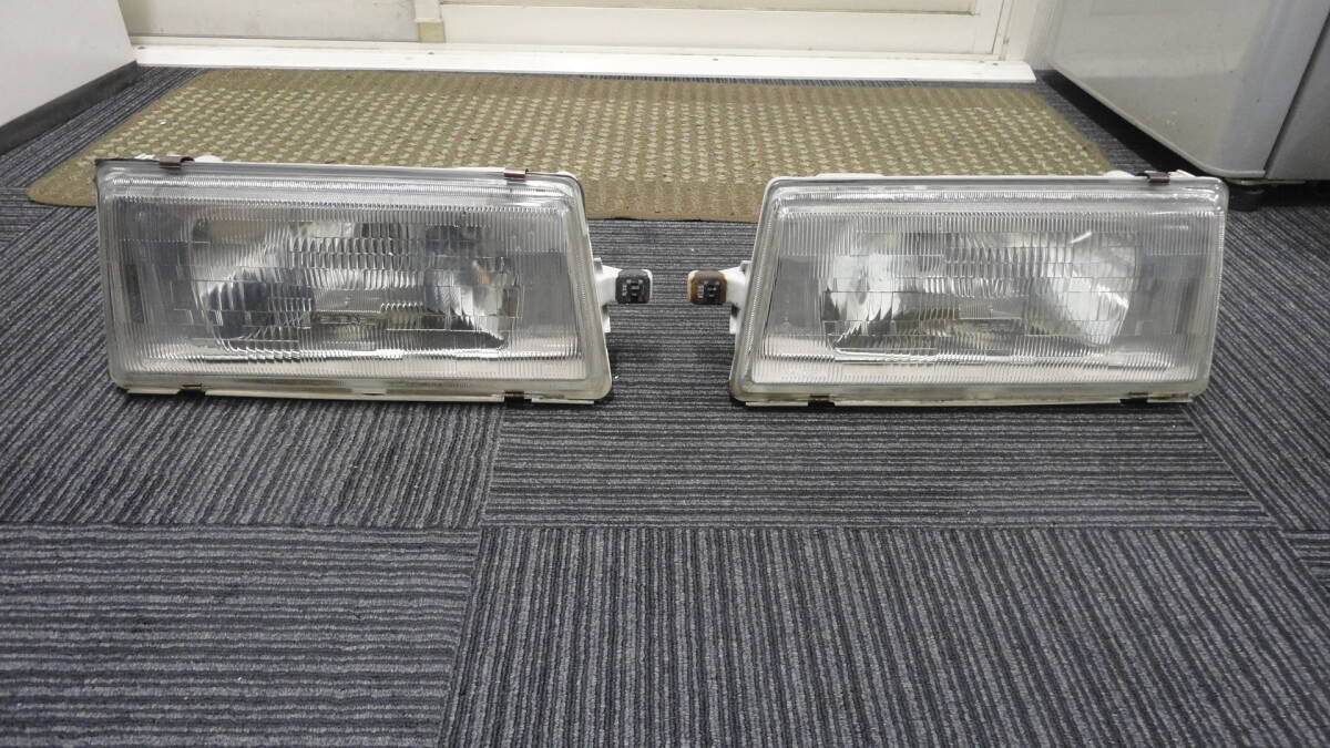【やや傷や汚れあり】スバル レオーネ AL5 ヘッドライトSET A2236の落札情報詳細 - Yahoo!オークション落札価格検索 オークフリー