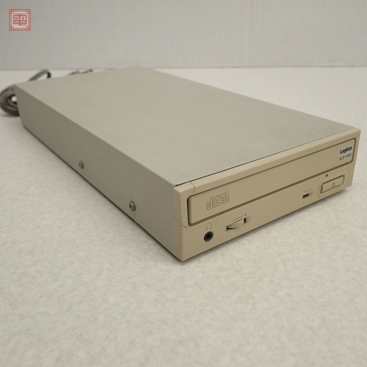 【傷や汚れあり】動作品 Logitec 外付けCDドライブ SCD-440 CD-ROM DRIVE UNIT【20の落札情報詳細 ...