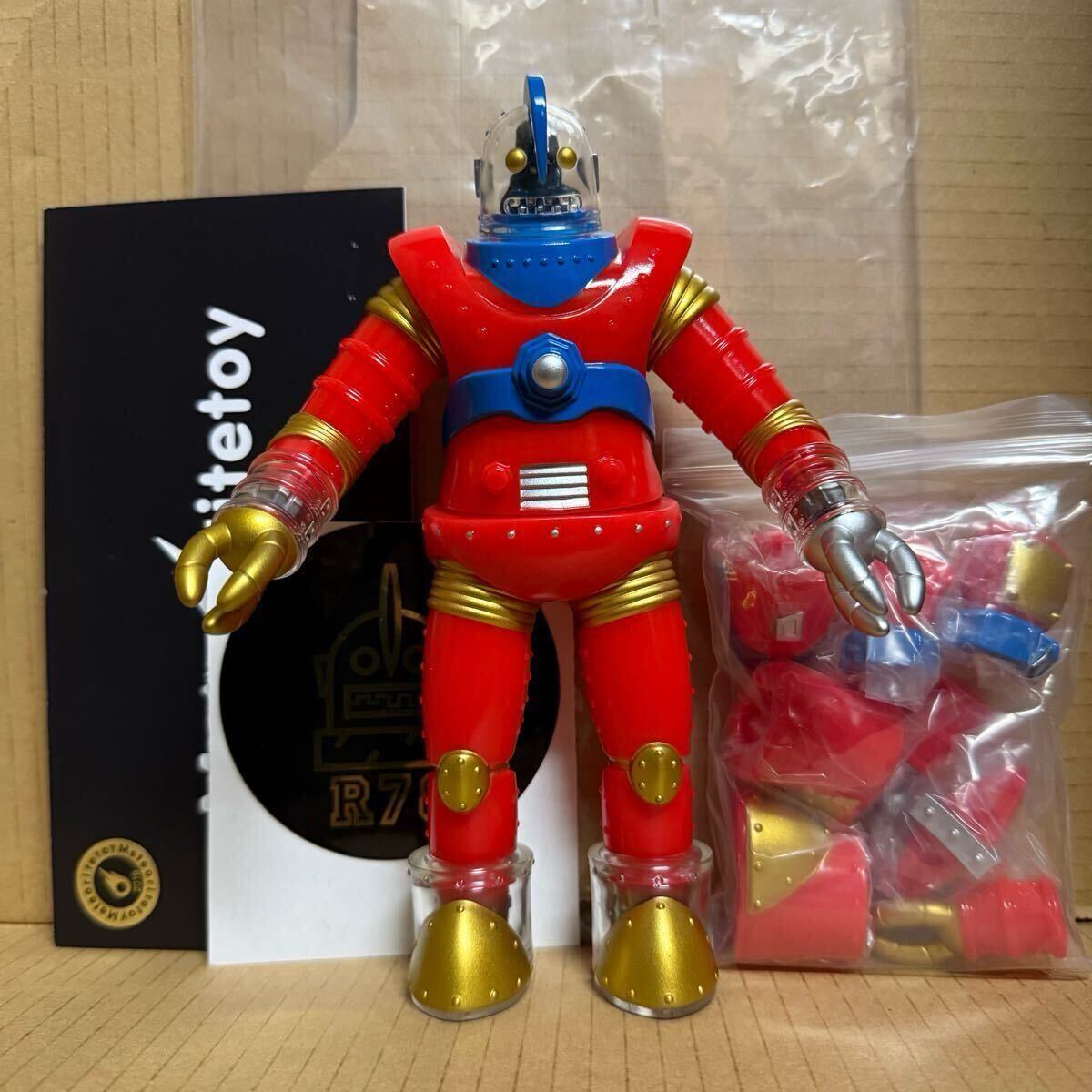 【未使用に近い】限定10体 meteoritetoy R78 シリアル付 1期 zollmen punkdrunkers izumonster blackpearls BPS インディーズ ...