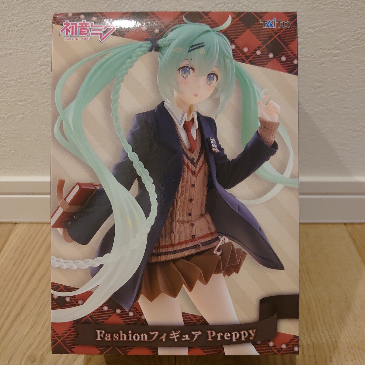 【未使用】【未開封】 在庫2個 初音ミク Fashion フィギュア Preppy Hatsune Miku Figureの落札情報詳細 ...