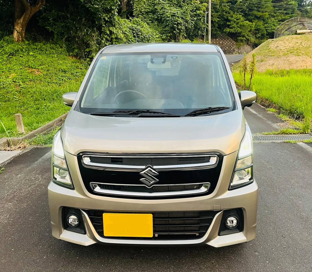 【走行距離 26000 km】スズキワゴンRスティングレーハイブリッド MH95S車検2年付き26000KM 前後ドラレコBLUETOOTHオ ...