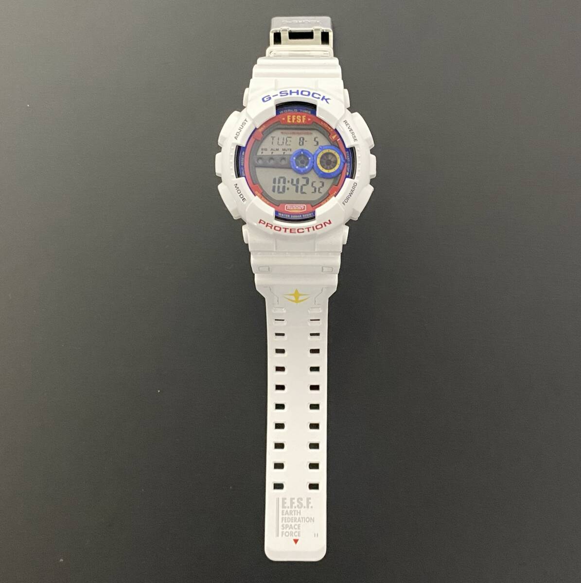 【傷や汚れあり】B23 1円～ 希少 機動戦士ガンダム 35周年記念商品 G-SHOCK×GUNDAM G-SHOCKの落札情報詳細 - Yahoo!オークション落札価格検索 オークフリー