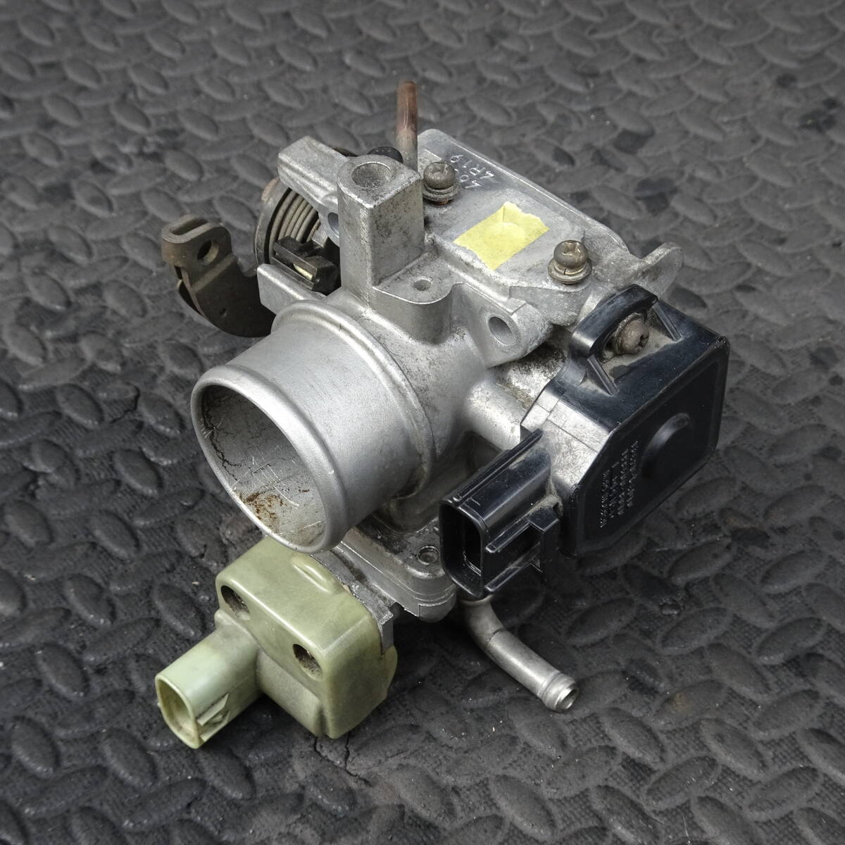 【傷や汚れあり】スロットルボディー スズキ純正 SUZUKI ジムニー Jimmy JA12 F6Aの落札情報詳細 - Yahoo ...