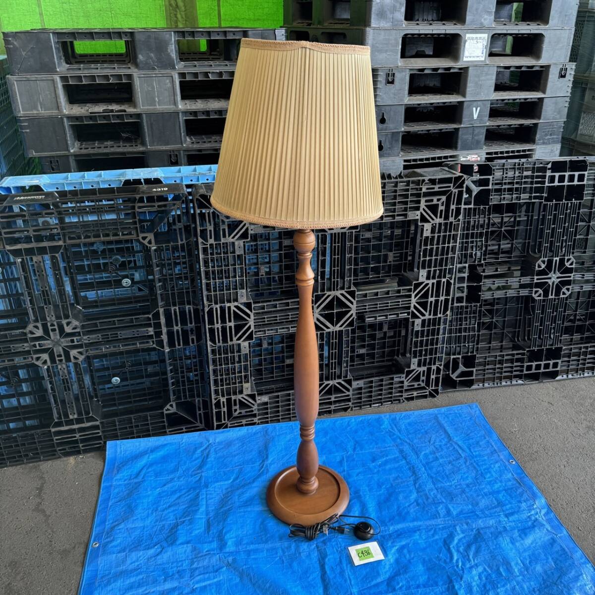 【やや傷や汚れあり】☆C438 National フロアランプ スタンドライト レトロ 照明器具 家具 中古品 【引取り専用】☆の落札情報詳細 - Yahoo!オークション落札価格検索 オークフリー