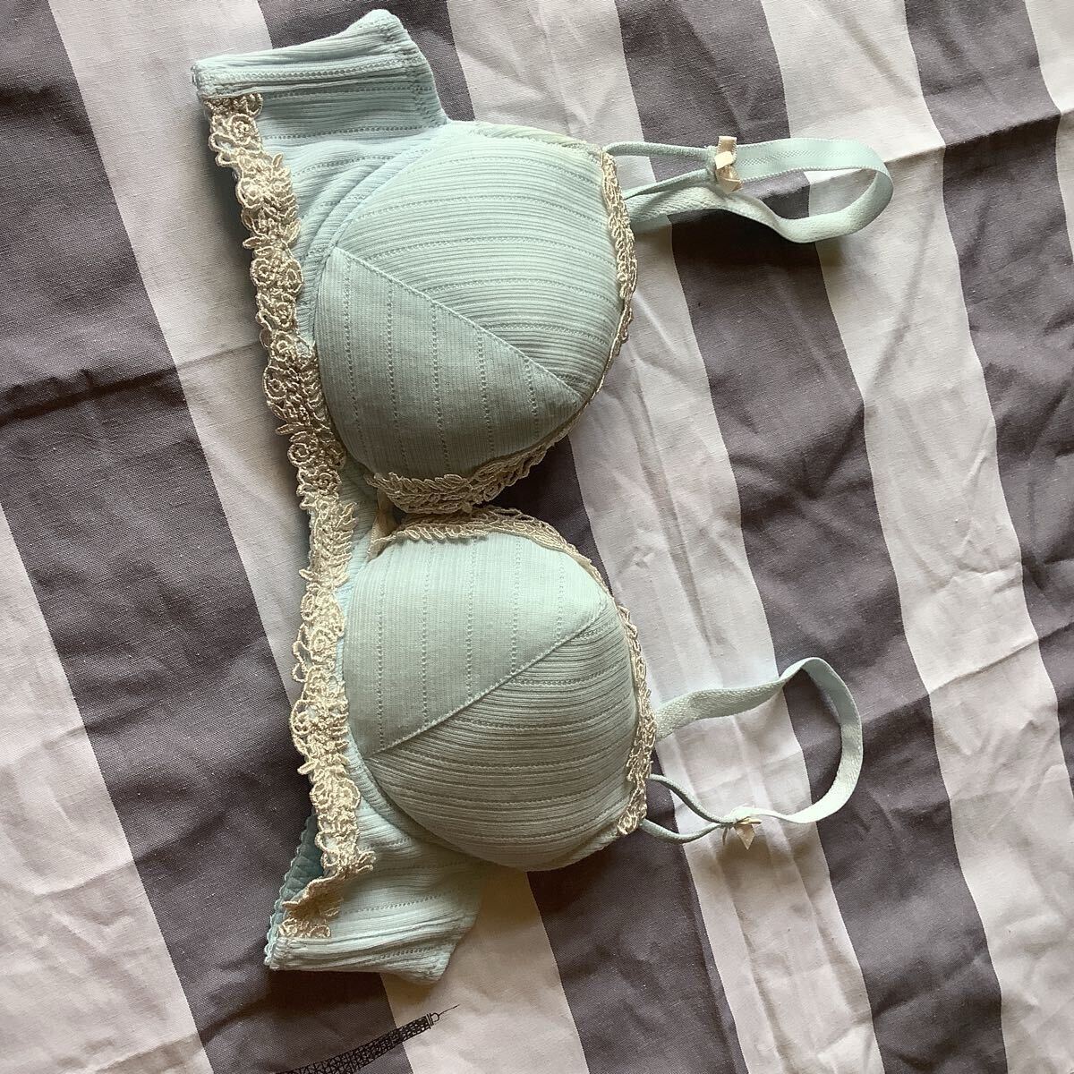 【未使用】ブラジャー 水色系 レース リボン付き サイズD65 ☆新品☆ ③の落札情報詳細 - Yahoo!オークション落札価格検索 オークフリー