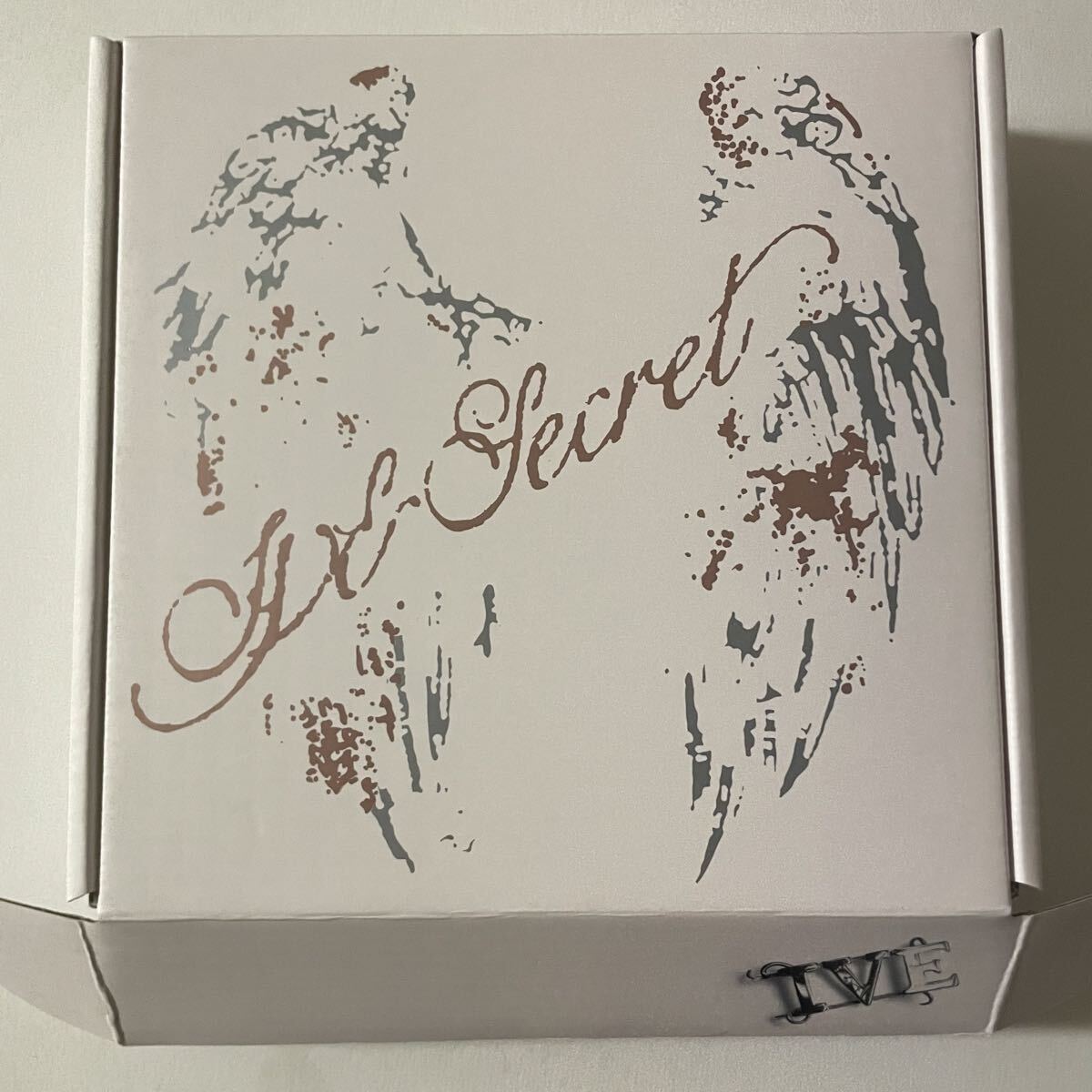 【未使用に近い】IVE SECRET LOVED IVE Ver. 開封済み アルバム 1点 検) アイブ 公式品 フォトカードの落札情報詳細 ...