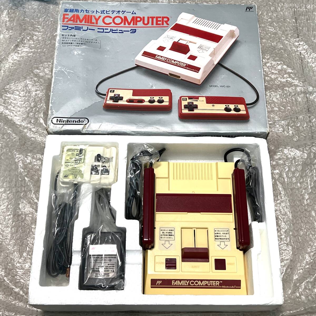 【未使用に近い】〈未使用・箱付属〉FC 初代 ファミリーコンピュータ HVC-001 ファミコン 本体 FAMICOM NESの落札情報詳細 ...
