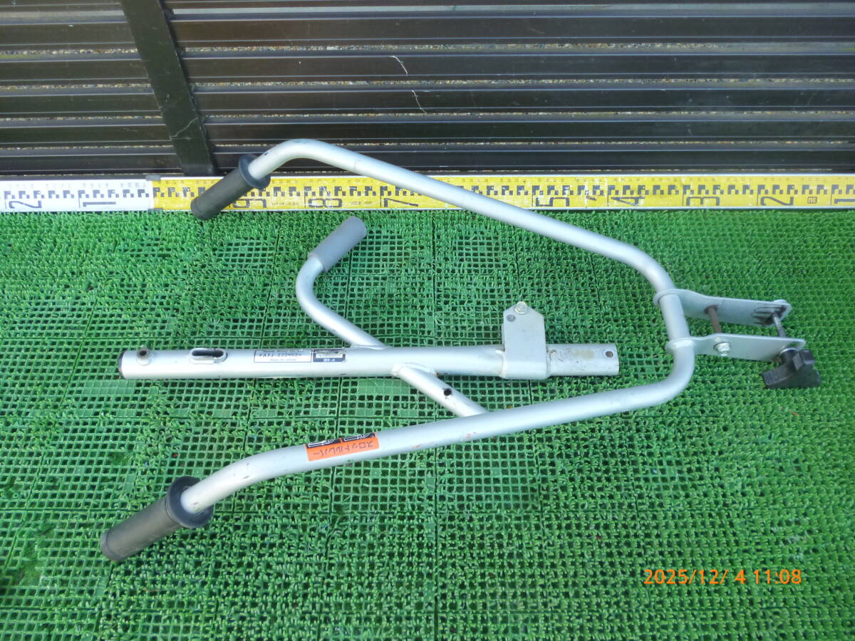 【傷や汚れあり】ホンダ HONDA FG201 FAFJ プチな ハンドル シャフト 留め具 小型耕うん機 小型耕運機 小型管理機 ミニ耕運機 ...