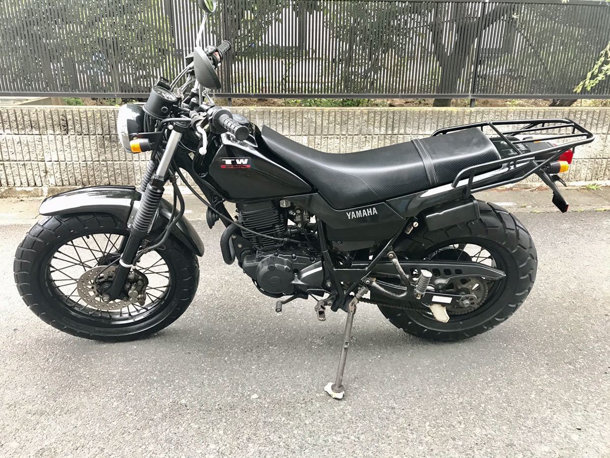 ヤマハ TW225 DG09J 人気のブラック 希少ノーマル (純正リアキャリア 付)の落札情報詳細 - Yahoo!オークション落札価格検索 ...