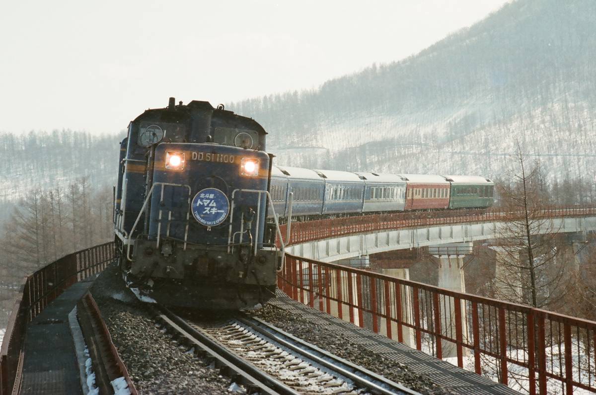 【新品】♪ DD51 1100+24系＋夢空間 北斗星トマムスキー KG写真 ♪ の落札情報詳細 - Yahoo!オークション落札価格検索 ...