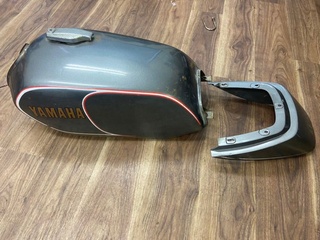 RD400 250 最終型 デイトナ 外装 ガソリンタンク 純正タンク テールカウル の落札情報詳細 - Yahoo!オークション落札価格検索 オークフリー