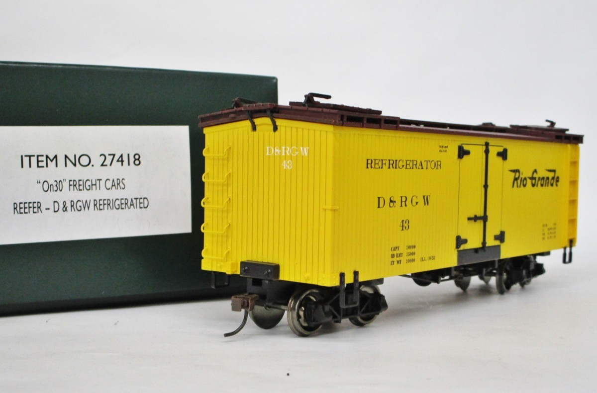 【やや傷や汚れあり （詳細）】スペクトラム 27418 REEFER D&RGW REFRIGERATED 貨車 (On30ゲージ)【ジャンク ...