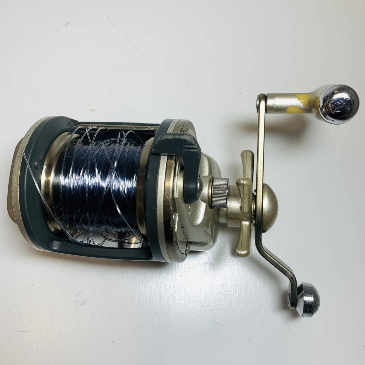 【傷や汚れあり】2817 DAIWA ダイワ 石鯛 SEALINE シーライン X40H 3BALL BEARINGS リール 釣具 フィッシングの落札情報詳細 - ヤフオク落札価格検索 オークフリー