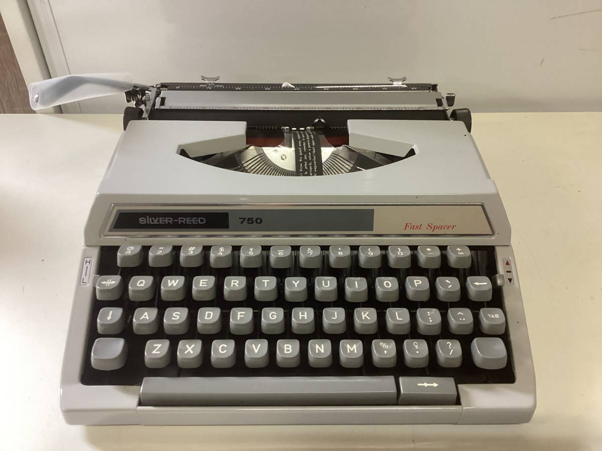 【やや傷や汚れあり】ジャンク SILVER SEIKO ポータブルタイプライター SILVER-REED 750 動作未確認の落札情報詳細 ...