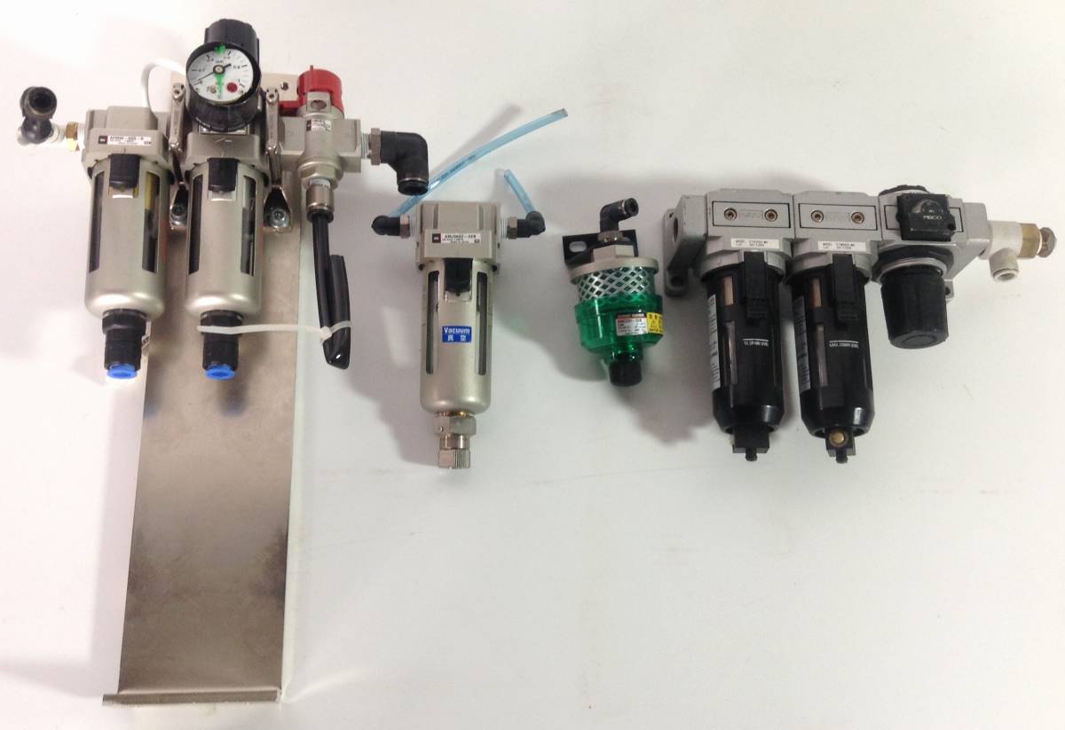 【傷や汚れあり】SMC マイクロミストセパレータ他 エアーレギュレーター AFM30-03D-R／AMJ3000／AMC220-02B 動作 ...