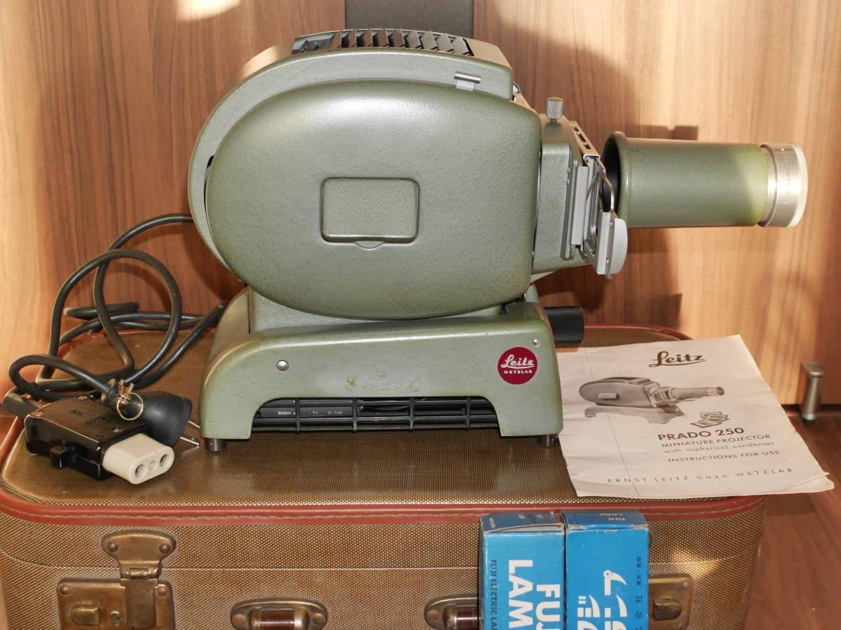【傷や汚れあり】★Leitz PRADO 250 PROJECTOR ライカ プロジェクター 可動品★の落札情報詳細 - ヤフオク落札価格検索 ...